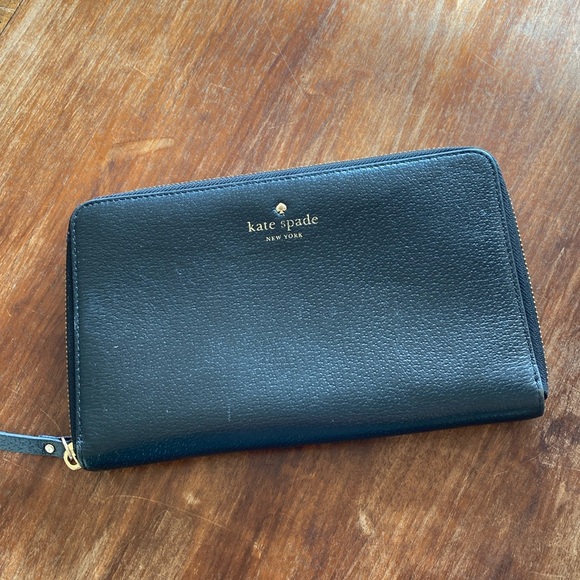 kate spade | Bags | Last Week Kate Spade Wallet | Poshmark